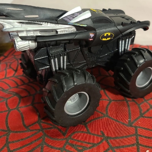 Toys | Hot Wheels Monster Jam Batman Monster Truck 164 Die Cast The Car ...